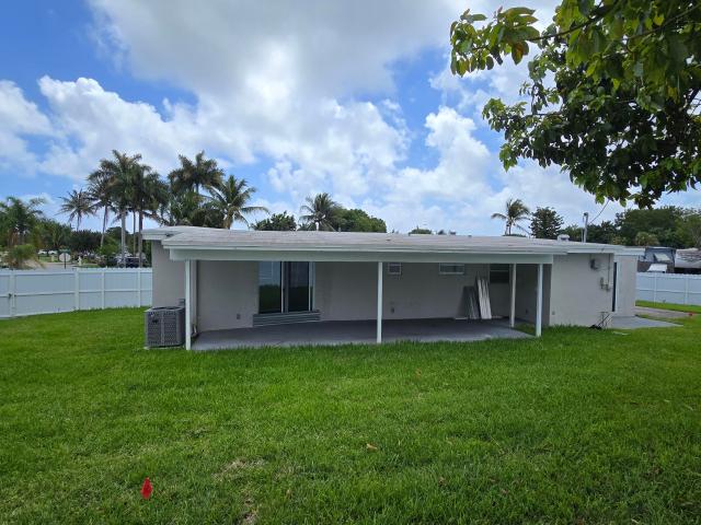 591 Seagrape Rd, Lantana, FL 33462 | MLS #B26010 | Compass
