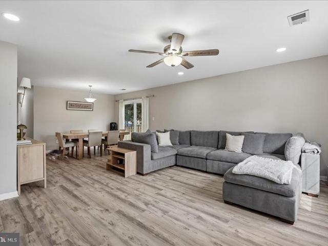 591 Plain Road