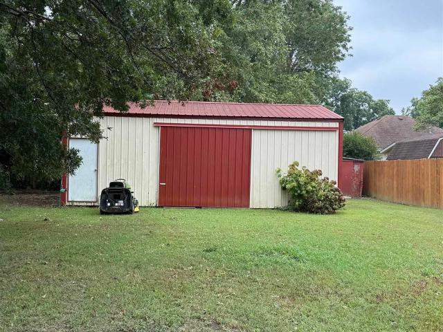 591 Valarie Ln