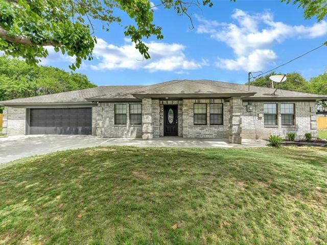 5924 Angus Dr, Fort Worth, TX 76179