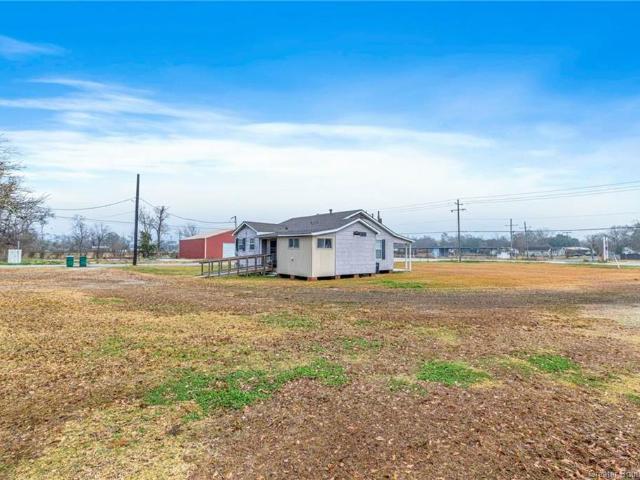 5924 Common St, Lake Charles, LA 70607 | MLS #SWL25000 | Compass