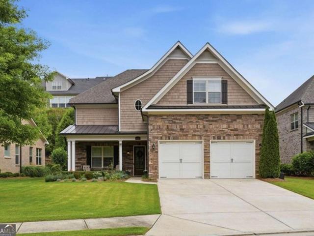 5925 Overlook Club Cir, Suwanee, GA 30024