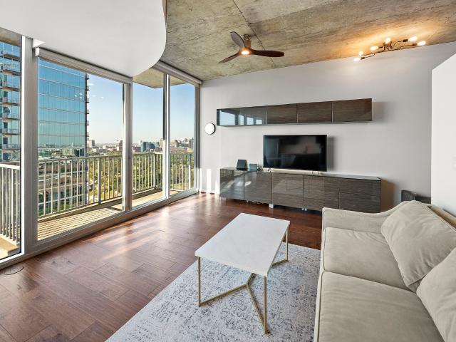 5925 Almeda Rd, Unit 12312, Houston, TX 77004 | MLS #30502 | Compass