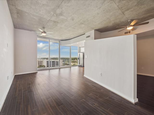 5925 Almeda Road 10913