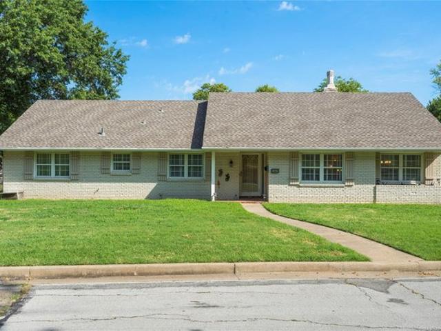 5925 E 50th St, Tulsa, OK 74135