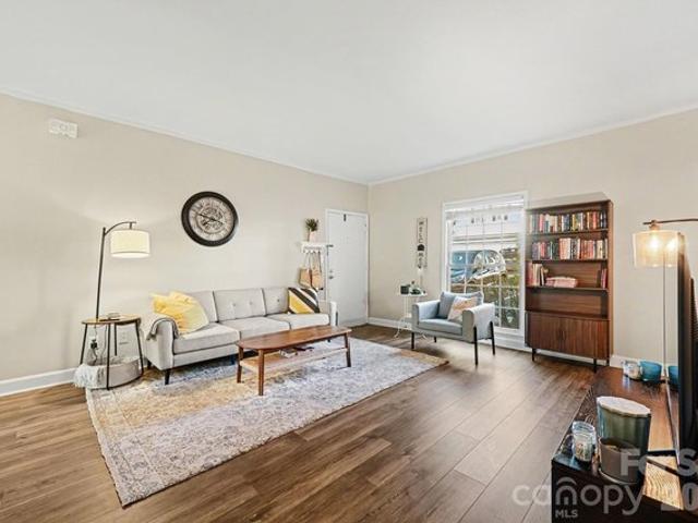 5925 Quail Hollow Rd Apt E, Charlotte, NC 28210