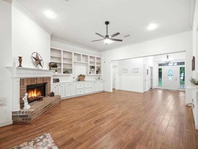 5925 Ranch Lake Drive