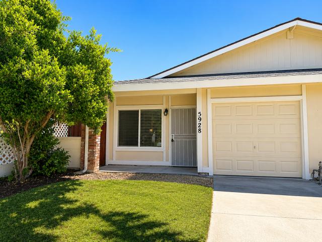 5926 5928 Hilltop Drive 2 Bedroom Apartment for Rent at 5926 Hilltop Dr, Carmichael, CA 95608