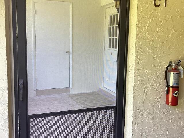 5927 La Pinata Blvd, Unit C1, Greenacres, FL 33463 | MLS #F10539 | Compass