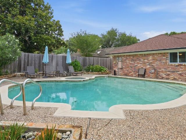 5927 Valkeith Dr, Houston, TX 77096 | MLS #72045