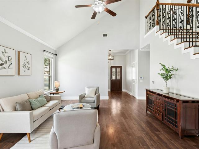 5929 Abby Ann Ln
