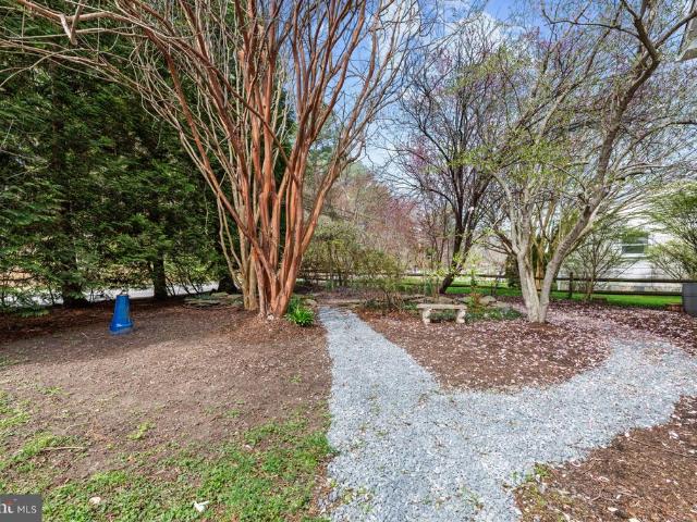 5929 Deale Beach Road