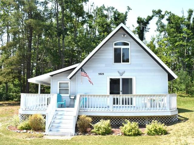 5929 Star Rd, Johannesburg, MI 49751
