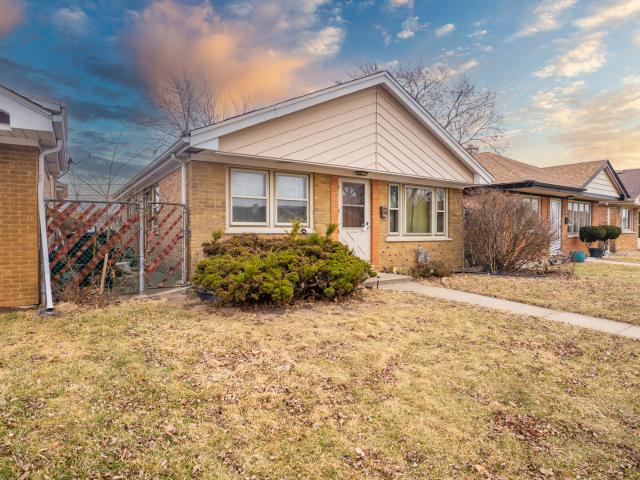 5929 S Major Ave, Chicago, IL 60638 | MLS #12580 | Compass