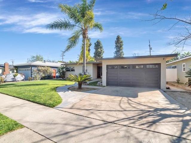 5920 E Walton St, Long Beach, CA 90815