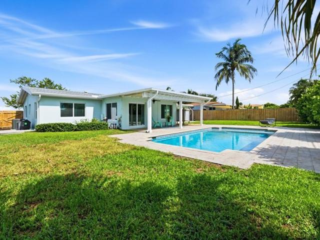 5920 Lake Osborne Dr, Lake Worth, FL 33461