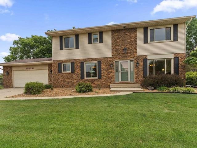 59214 Park Shore Dr, Elkhart, IN 46517