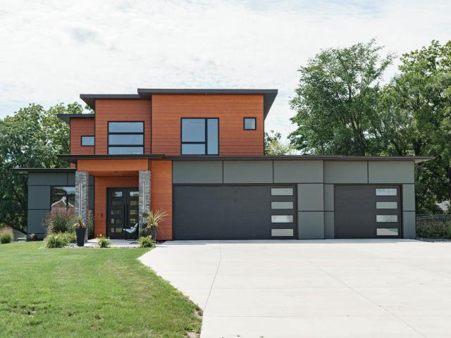 5921 N Sessler Court