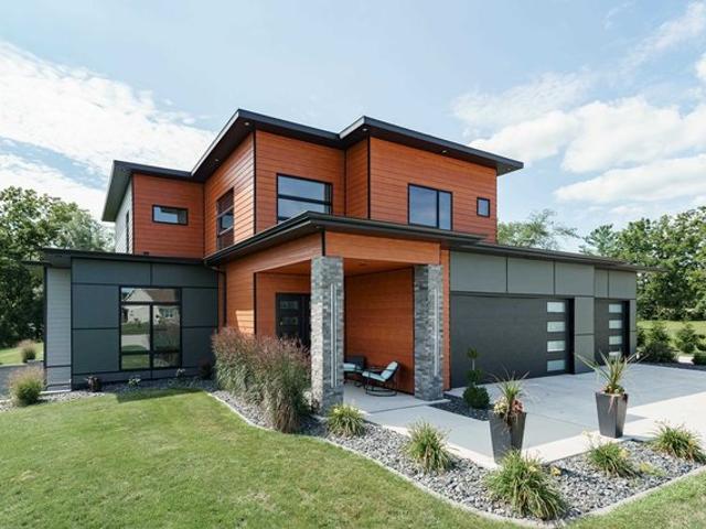 5921 N Sessler Ct, Milton, WI 53563