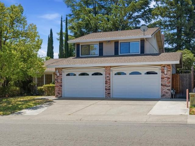 5921 Camray Cir, Carmichael, CA 95608
