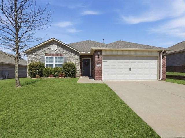 5921 E 148th Pl S, Bixby, OK 74008