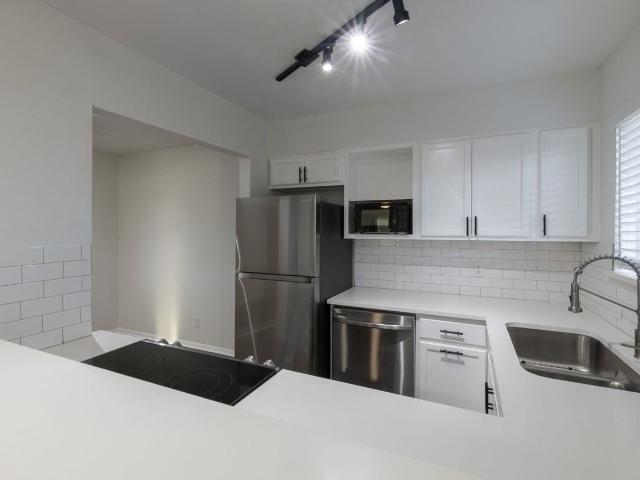 5921 Gaston Ave 1 Bedroom Apartment for Rent at 5921 Gaston Ave, Dallas, TX 75214
