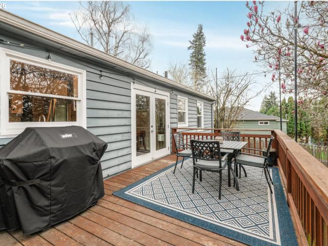 5921 SW 45th Ave, Portland, OR 97221 | MLS #135678