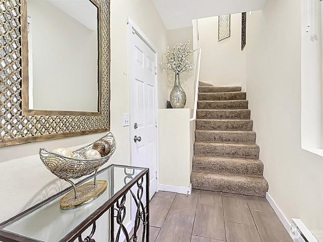 5921 S 234th Place