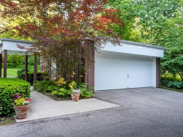 5921 Thorstrand Road