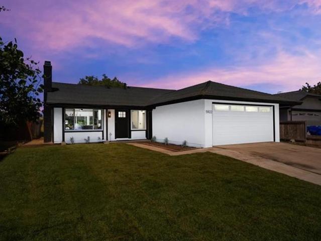 5922 Flipper Dr, San Diego, CA 92114
