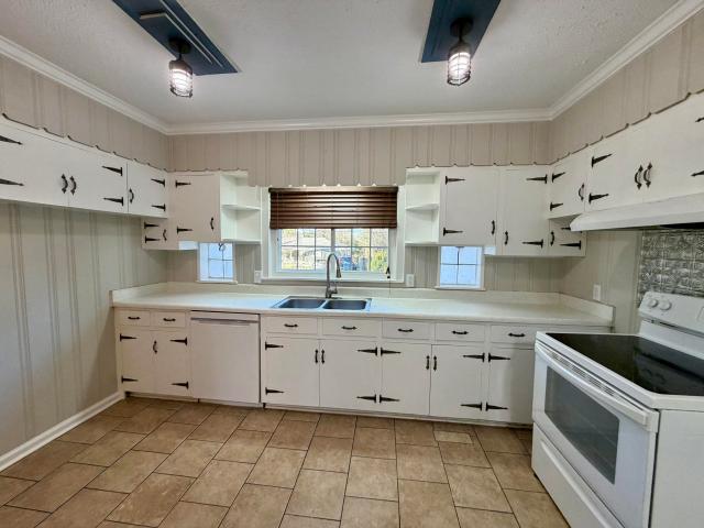 5922 Portview Circle