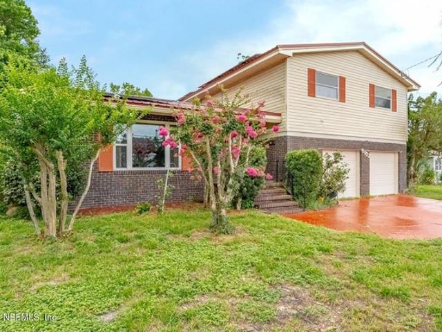 5922 Triumph Ln W, Jacksonville, FL 32244