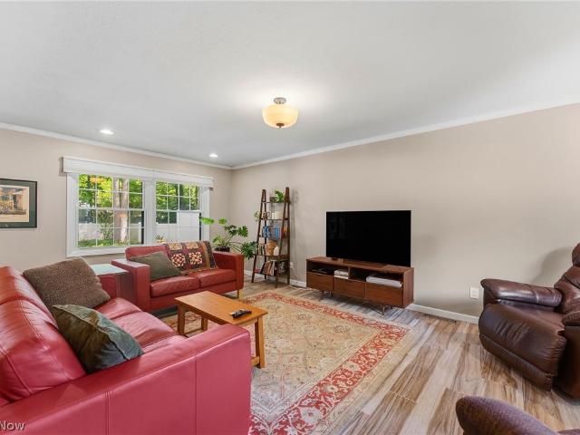 5923 Mills Creek Lane