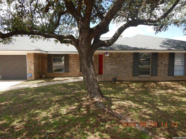 5923 Northgap St, Windcrest, TX 78239