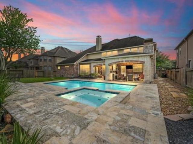 5923 Dillon Creek Lane