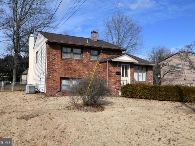 592 College Blvd, Wenonah, NJ 08090 | Compass
