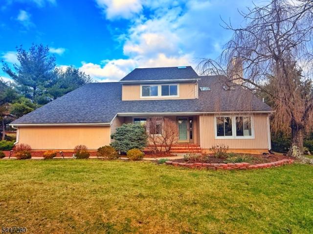 592 Cabot Hill Rd