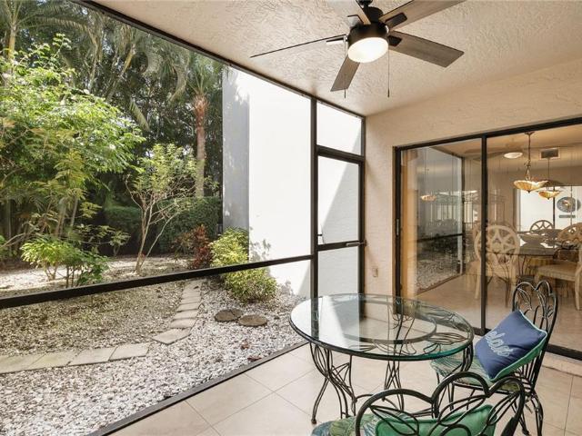 592 Beachwalk Cir, Unit N102, Naples, FL 34108 | MLS #225084