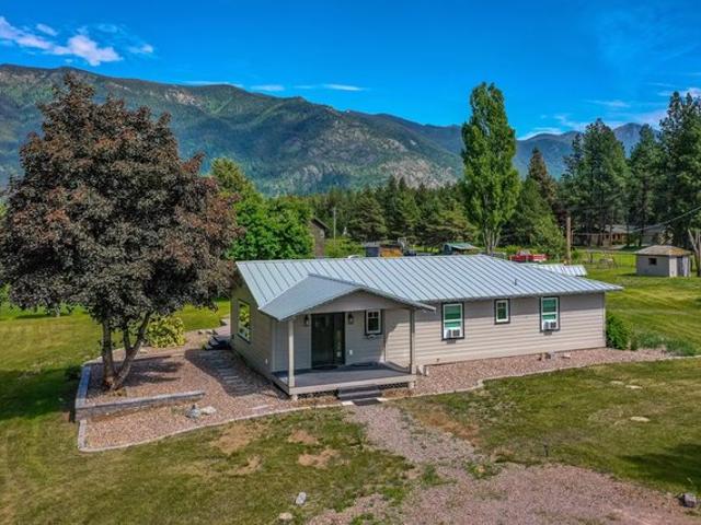 592 Homestake Trl, Columbia Falls, MT 59912