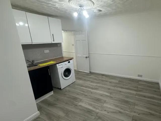 592 Hertford Road, London, EN3 5SX, United Kingdom | 1 bed apartment for rent #167261131 | Rentberry