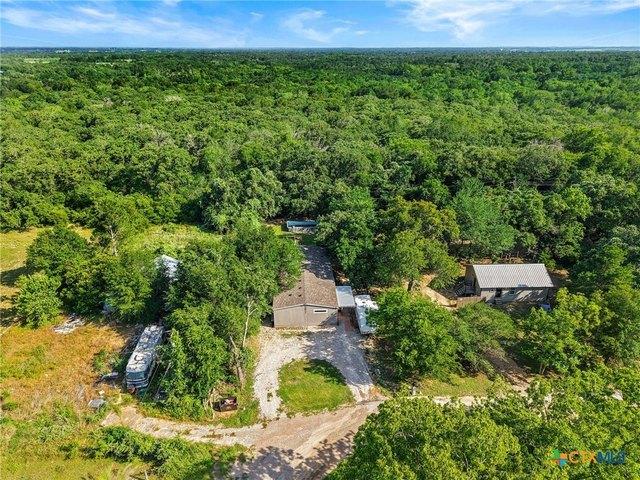 592 Oaklawn Dr, Rockdale, TX 76567