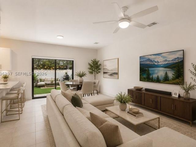 592 NW 203rd Ter, Miami Gardens, FL 33169