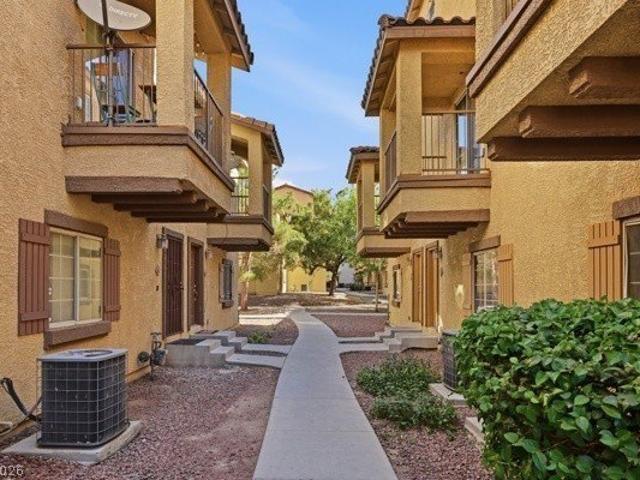 5935 Nuevo Leon St Unit 7, North Las Vegas, NV 89031