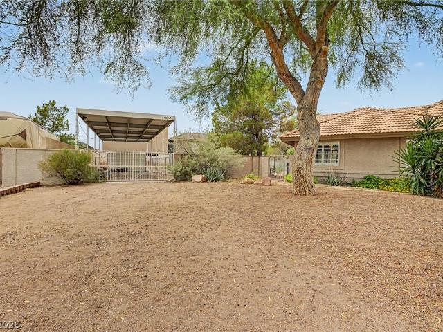 5935 N Campbell Road