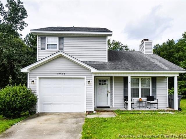 5935 Bloomsbury Dr, Fayetteville, NC 28306