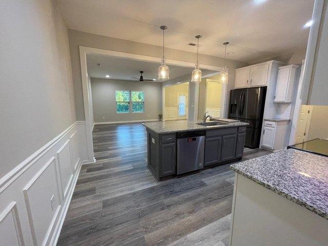 5935 River Meadow Ct, Charlotte, NC 28213