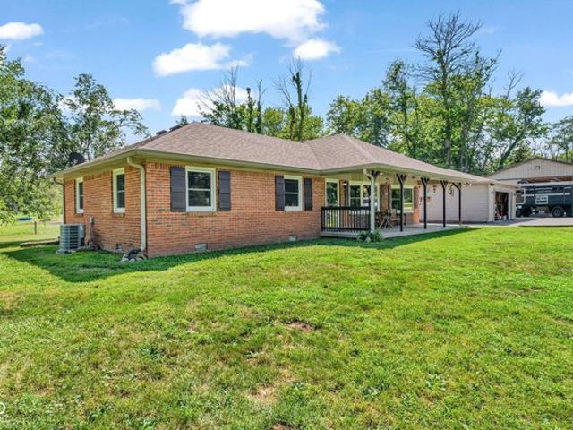 5935 W County Road 200 S, Danville, IN 46122