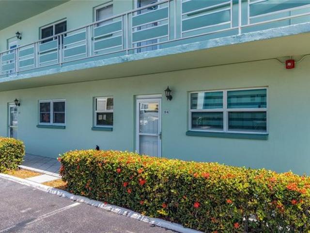 5935 30th Ave S Apt 104, Gulfport, FL 33707