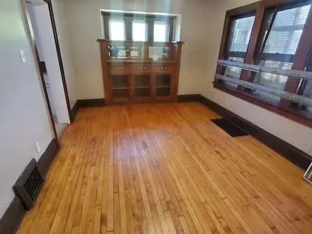 59366996 3419 N 11th St
