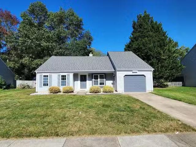 59368129 37 Tallowick Ln